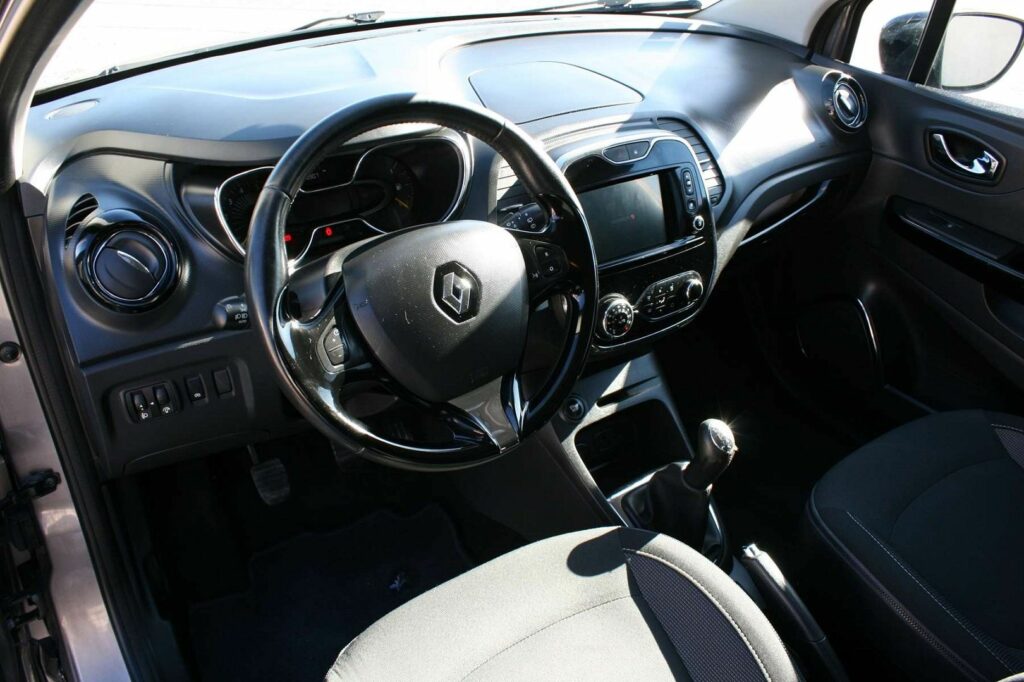 Break RENAULT CAPTUR 4 CV - centpourcent-occitanie.fr